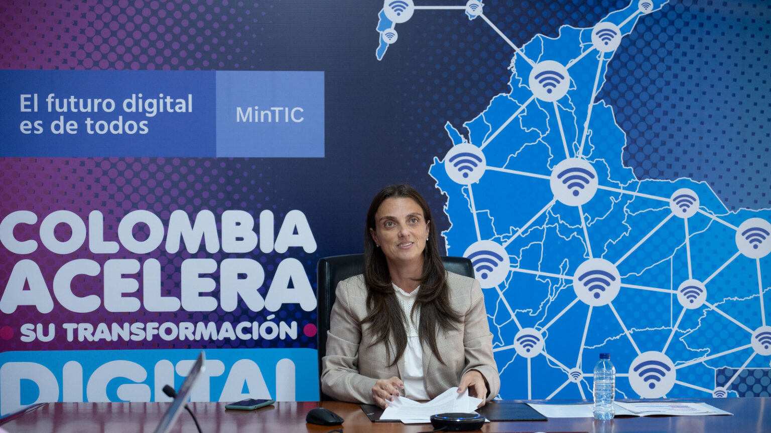 En 2020, el MinTIC instaló 82 Zonas Digitales y conectó a más de 8 mil ...